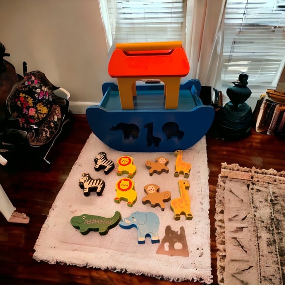 Toys ''R'' Us | Toys | Wooden Noahs Ark Toy | Poshmark